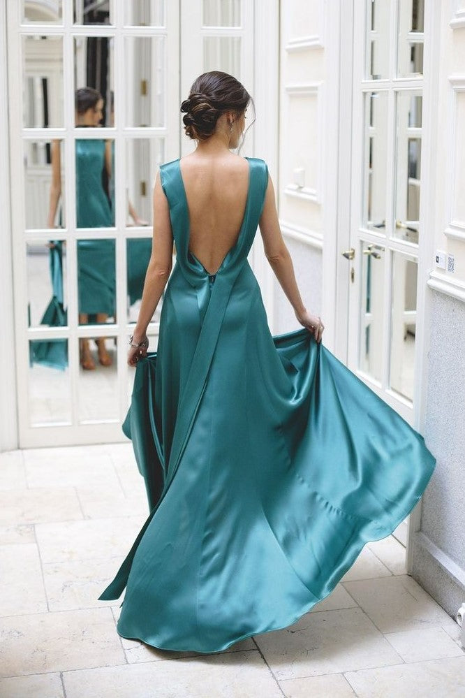 Sleeveless Stretchy Satin Evening Long Dress with Ribbon Back ...
